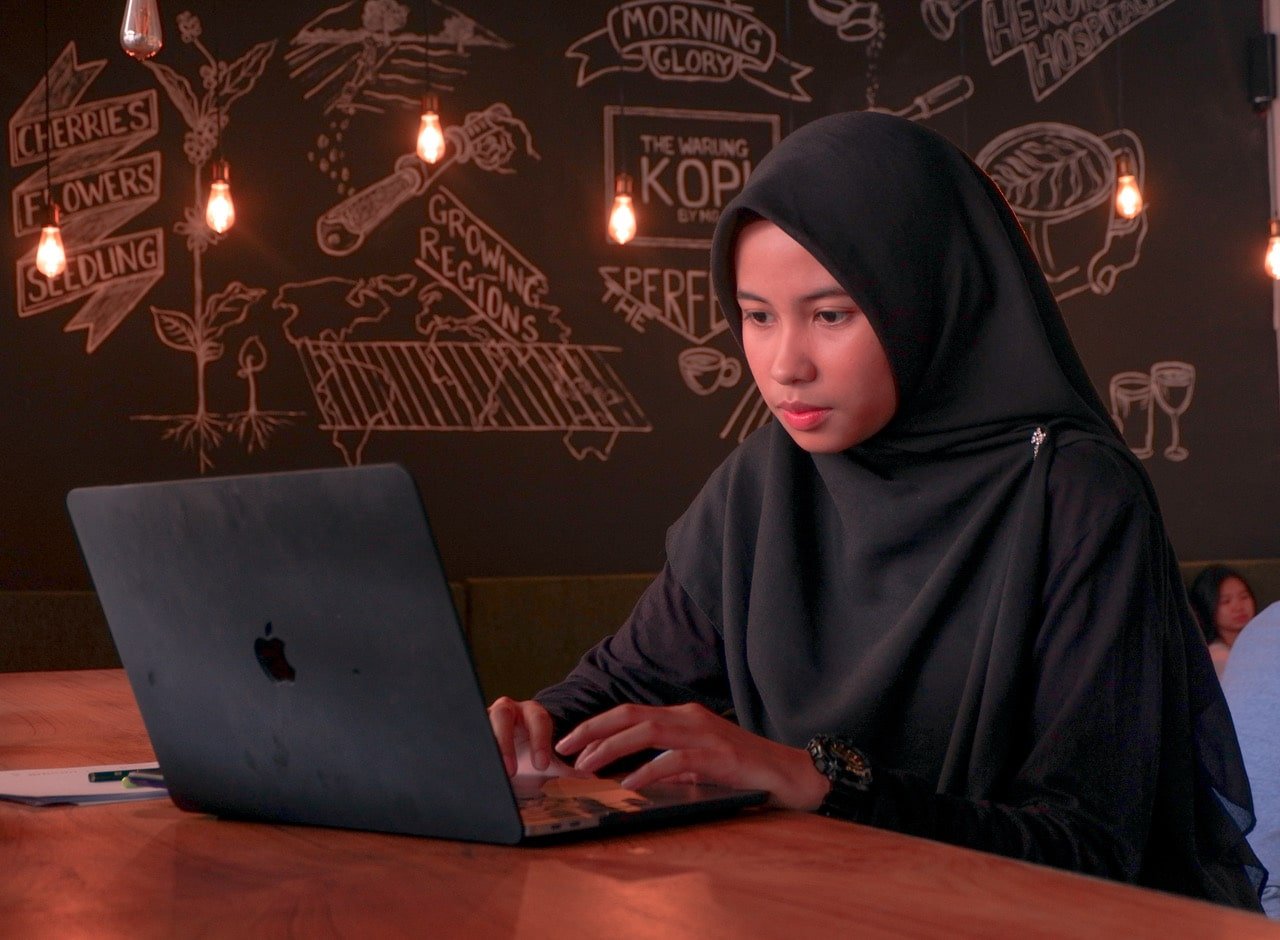 Ubertos - One Stop Entertainment